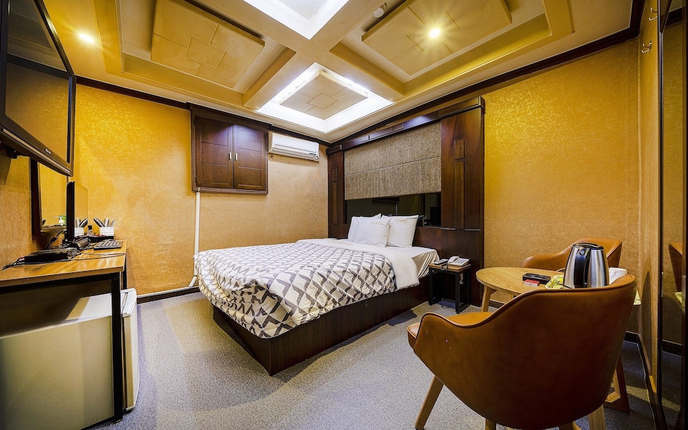 Incheon Bupyeong Rich in Incheon | 2024 Updated prices, deals - Klook ...