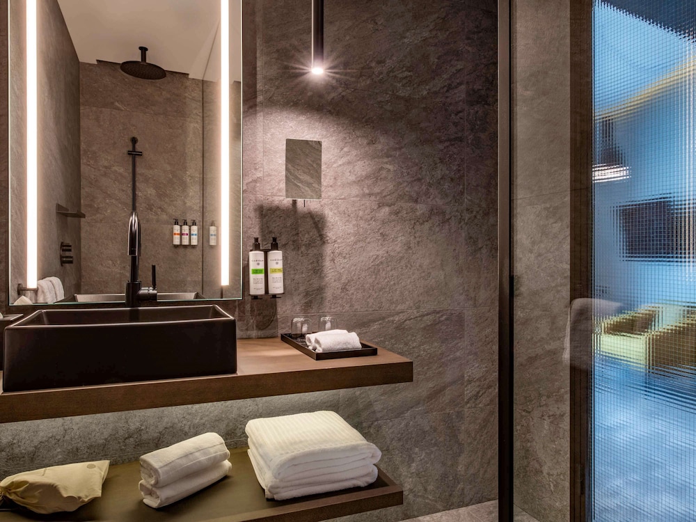 Pullman Tbilisi Axis Towers in Tbilisi | 2025 Updated prices, deals ...