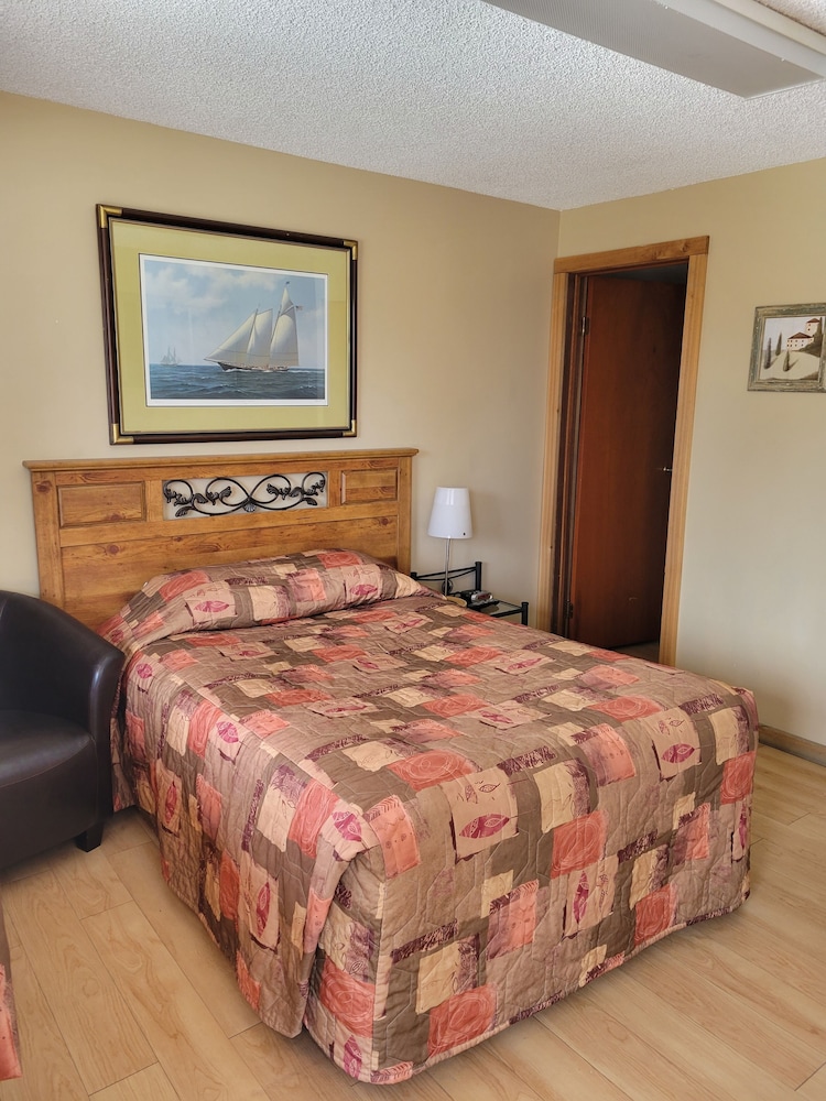 Kitimat Lodge in null | 2023 Updated prices, deals - Klook United States