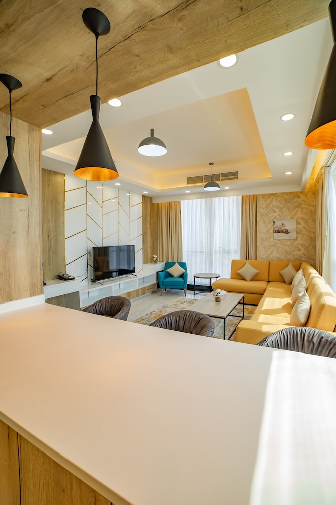 Platinum Coast Hotel Apartments in Al Fujairah | 2025 Updated prices ...