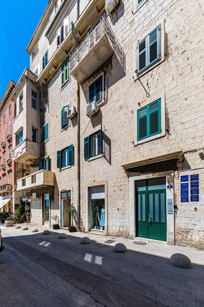 Riva City Rooms in Grad Split | 2023 Updated prices, deals - Klook ...