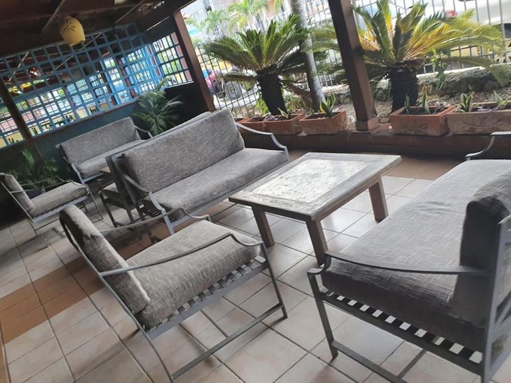 Apartamento Completo con Piscina a 3mts de la Playa in Santo Domingo ...