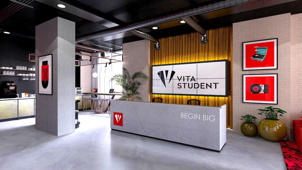 ALTIDO ALTIDO at VITA London in London | 2024 Updated prices, deals ...