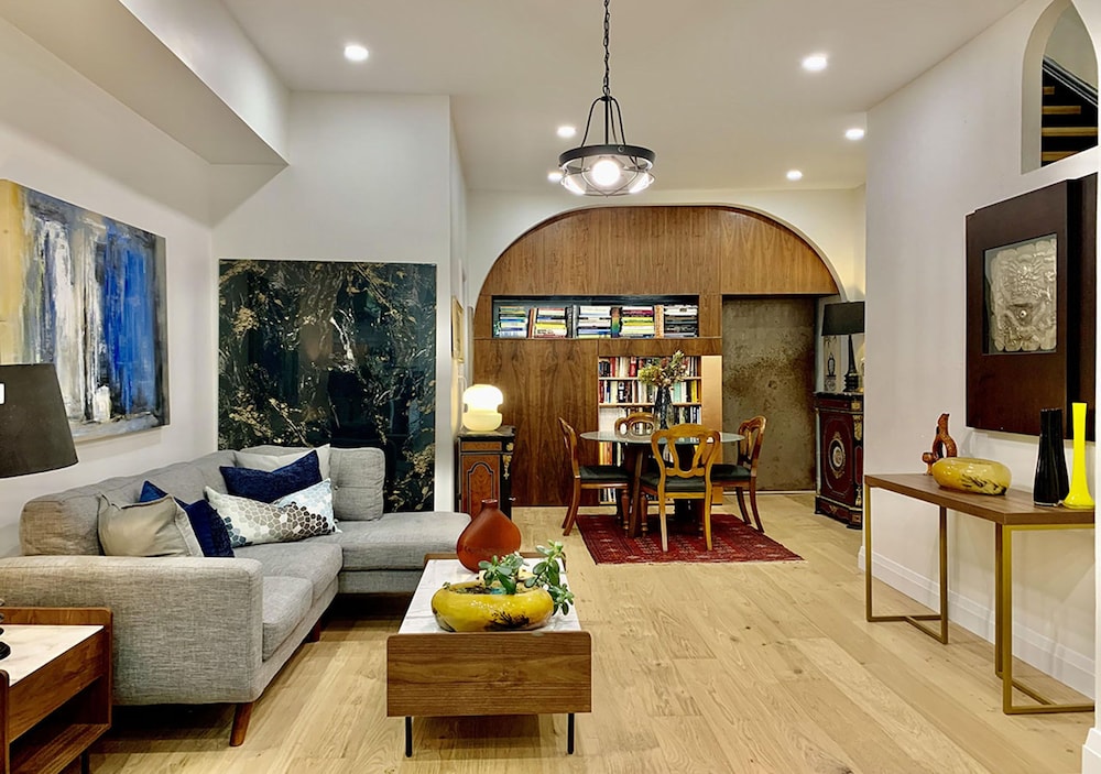 Jacob22 B&B in Toronto | 2025 Updated prices, deals - Klook United States