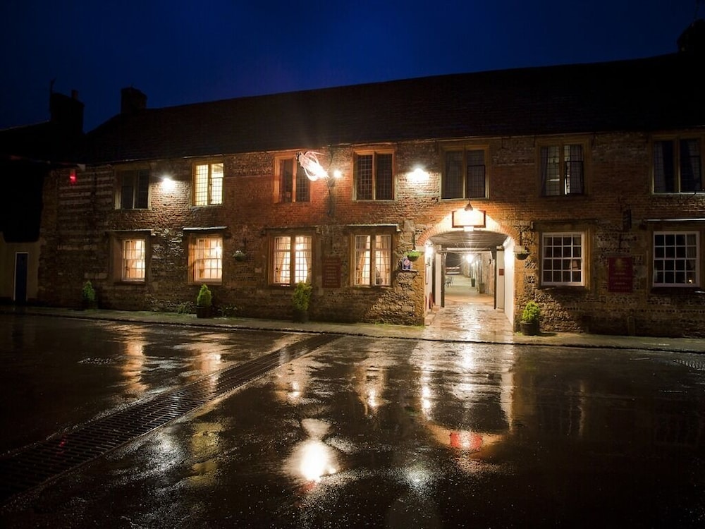 The New Inn in | 2025 Updated prices, deals - Klook United States