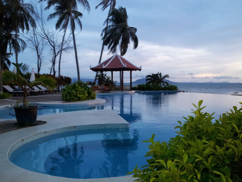 Nataya Roundhouse Coral Bay Resort and Spa in Kampot | 2024 Updated ...
