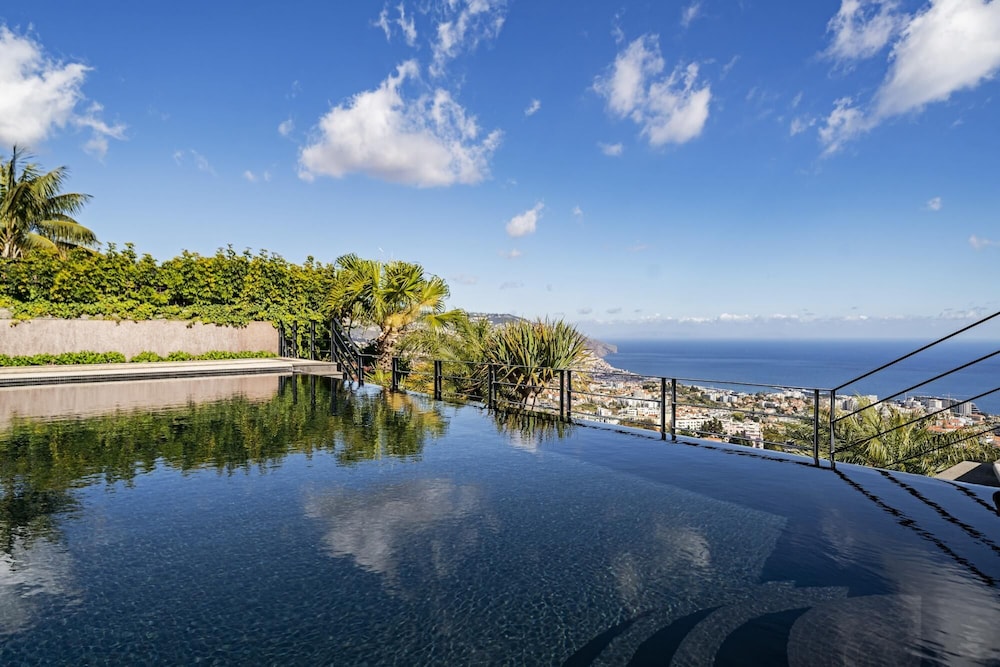 Villa Luz Madeira Villas in Madeira | 2024 Updated prices, deals ...