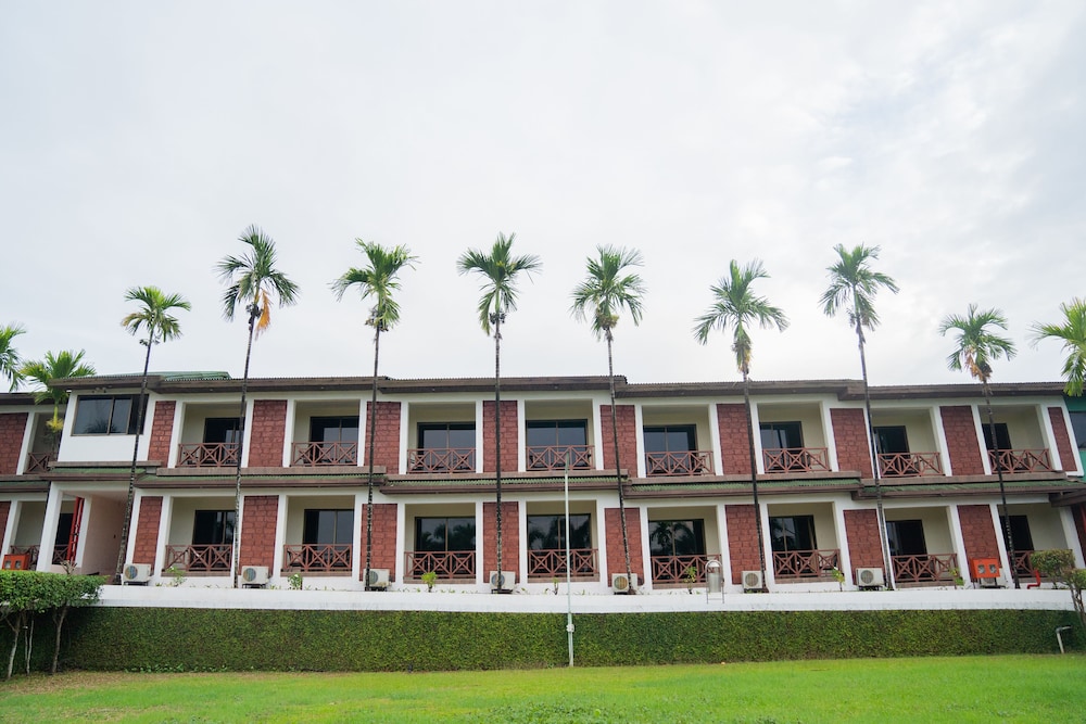 Greenleaf The Resort & Spa, Ganpatipule in Ratnagiri | 2025 Updated ...