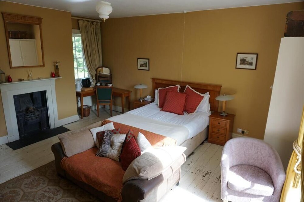 Red Lodge Country House in | 2025 Updated prices, deals - Klook United ...