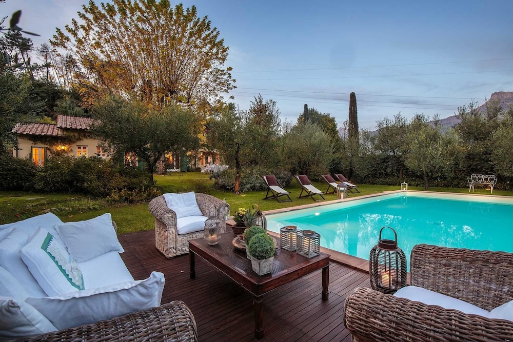 Villa Label in Camaiore in Unione dei comuni della Versilia | 2024 ...