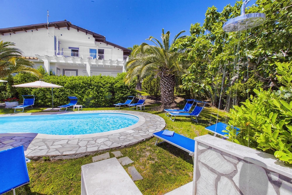 Villa Claudia With Private Pool Sea View Jacuzzi Garden and Parking in ...
