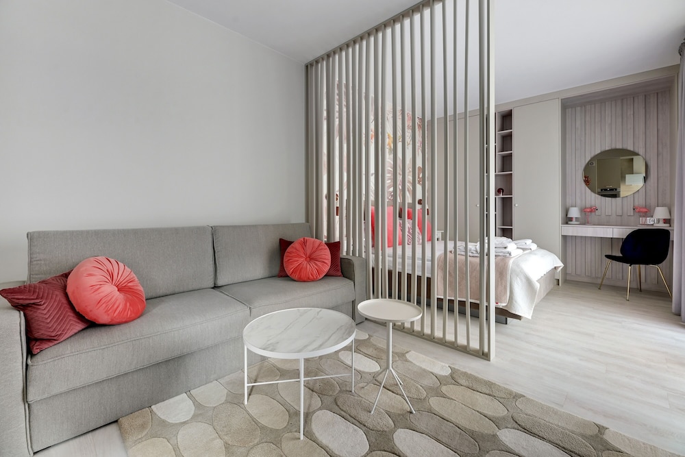Lion Apartments - Pink i Mustang Studio in Sopot | 2024 Updated prices ...