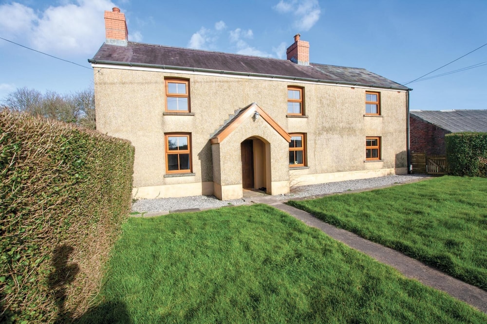 Rose Cottage - 3 Bedroom Cottage - Great Lunnon Farm in Swansea | 2025 ...