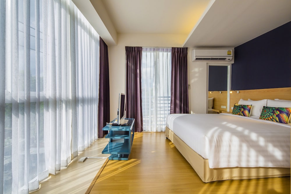 Solo Express Sukhumvit 81 in Bangkok | 2023 Updated prices, deals ...