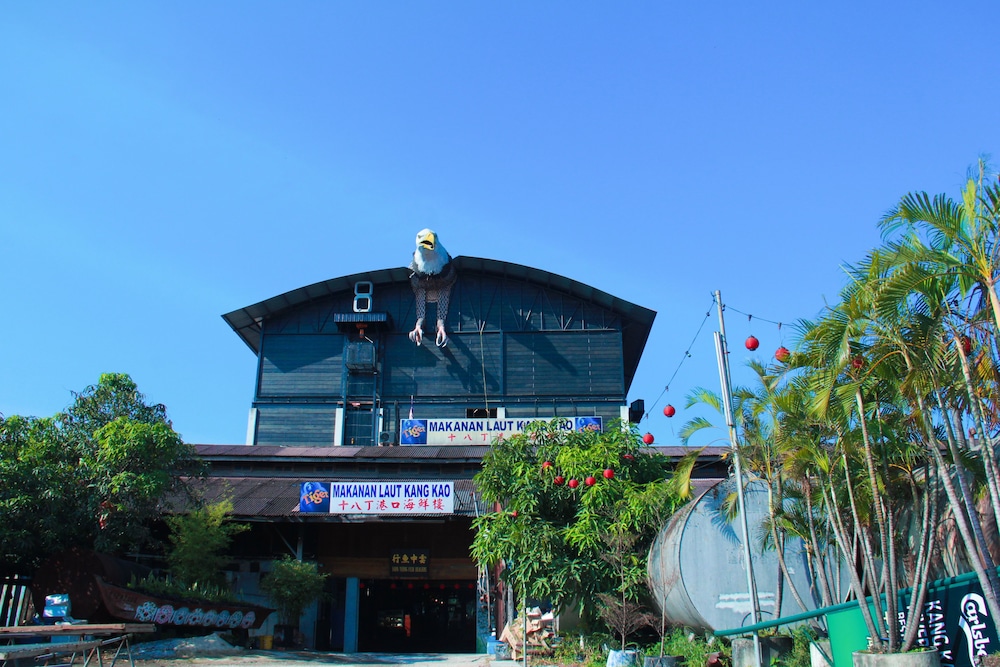 The Happy 8 Retreat @ Kuala Sepetang in Larut, Matang and Selama ...