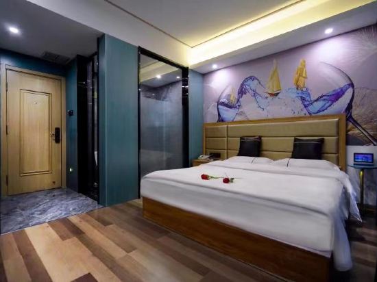 168 Theme Hotel (Chifeng High-speed Railway Station) in Chifeng | 2023 ...