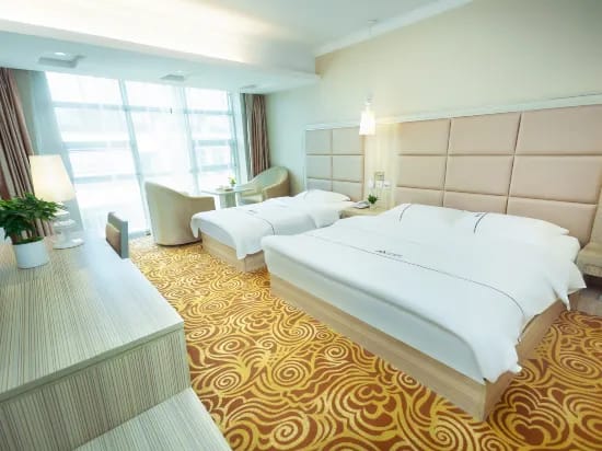 Cooma Holiday Hotel in Honghe Hani and Yi Autonomous Prefecture | 2024 ...