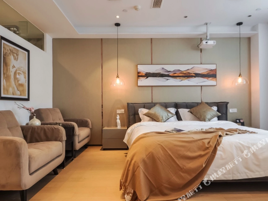 Xifeng legend Boutique Hotel (High Speed Rail Station) in Guiyang City ...
