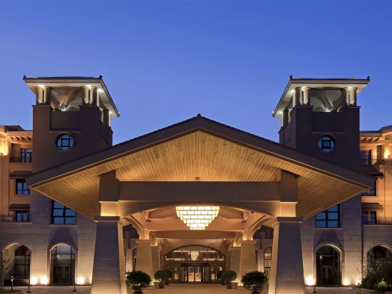 Tianjin Jingji Shengguang Hot Spring Resort Hotel in Tianjin | 2025 ...