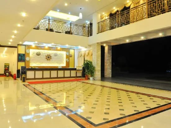Yading Shanshui Holiday Hotel in Huizhou City | 2024 Updated prices ...