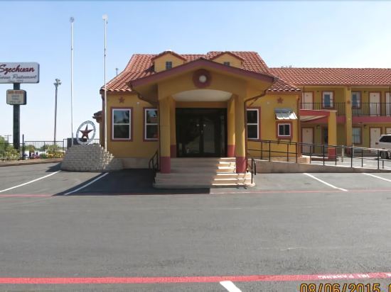 Taylor village inn and suites in Taylor | 2024 Updated prices, deals ...