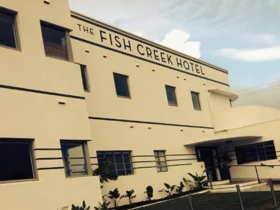 Fish Creek Hotel in | 2024 Updated prices, deals - Klook United States