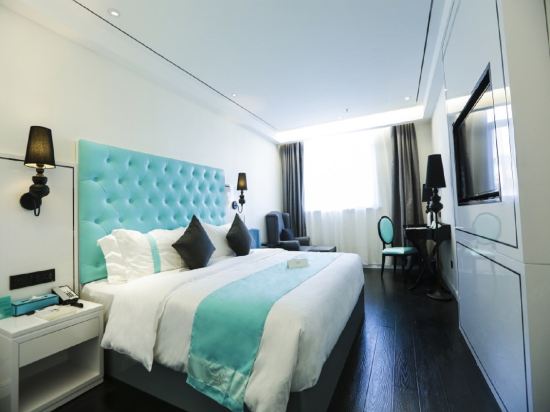 Xana Lite·Dunhua Railway Station in Yanbian Korean Autonomous ...