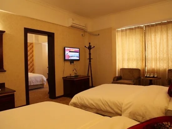 Chengxiang International Holiday Hotel in Ngawa Tibetan and Qiang ...