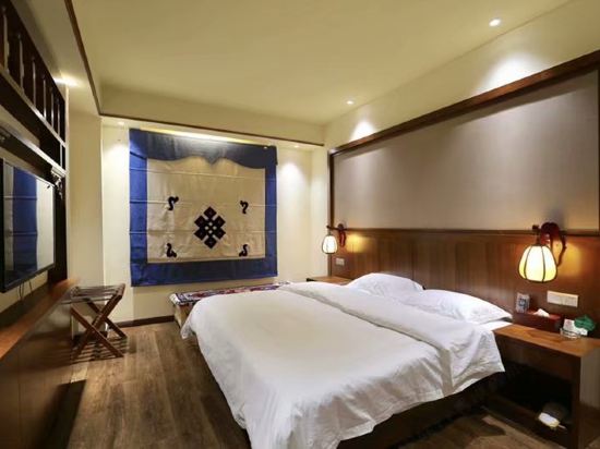 Li County Sani Jiarong Hotel in Ngawa Tibetan and Qiang Autonomous ...