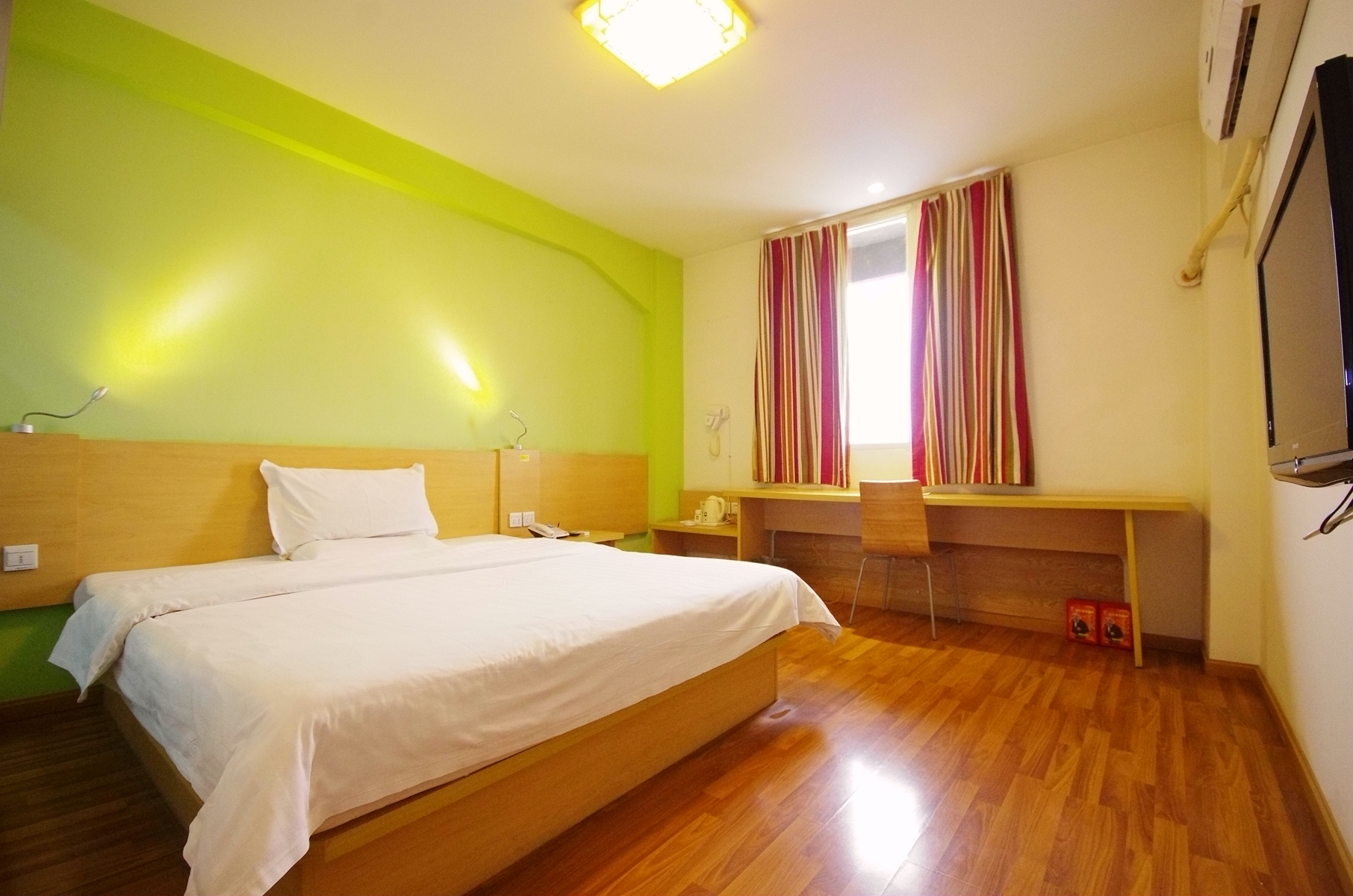 7天酒店·宜宾人民公园店 in Yibin | 2025 Updated prices, deals - Klook United States