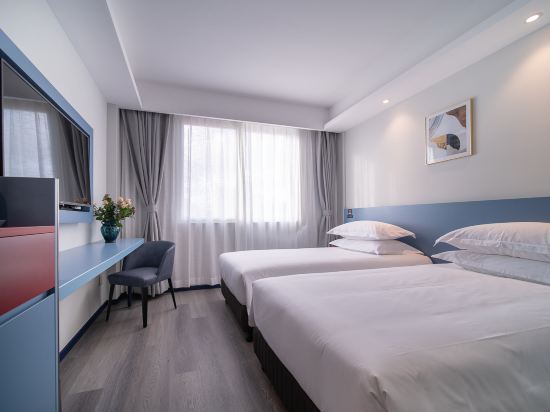 Zhoushan Port Zhiwan Hotel (Dinghai Ancient City) in Zhoushan | 2024 ...