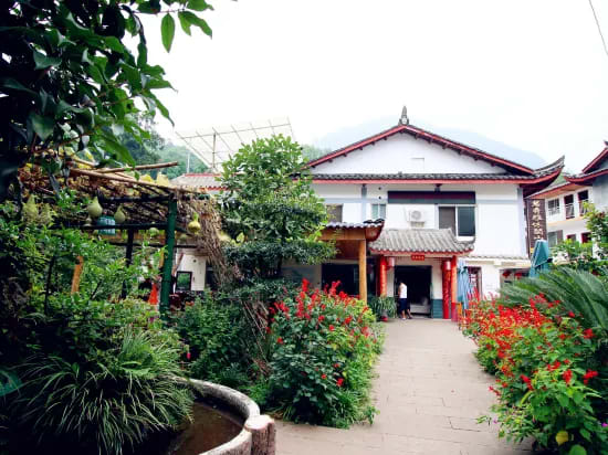 Mingxiuya Leisure Villa in Leshan | 2024 Updated prices, deals - Klook ...