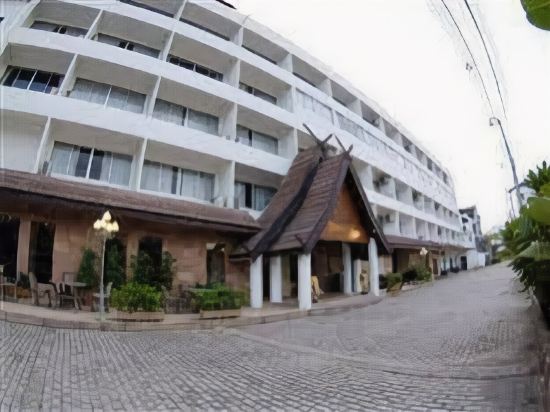 Iyara Chiang Mai Hotel in Chiang Mai | 2025 Updated prices, deals ...