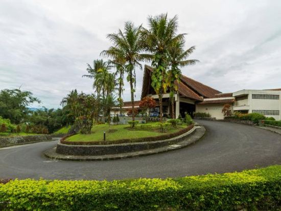 Pusako Bukittinggi in Bukittinggi | 2023 Updated prices, deals - Klook ...