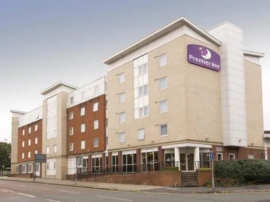 Premier Inn Manchester City Centre Deansgate Locks in Manchester | 2024 ...
