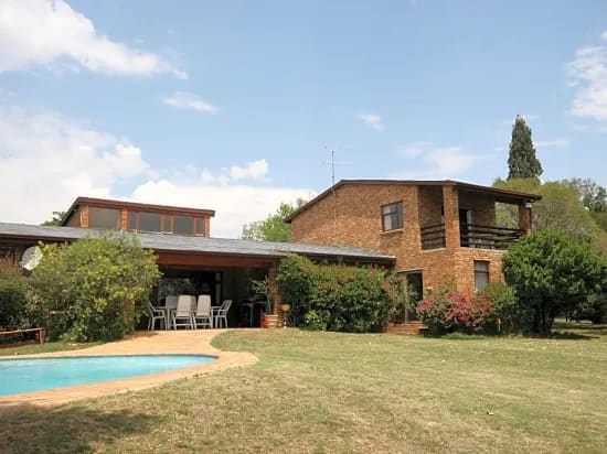 Fourways Gardens Guest Estate in City of Johannesburg Metropolitan ...