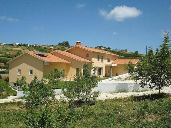 Casa Do Colipo in Pinhal Litoral | 2024 Updated prices, deals - Klook ...