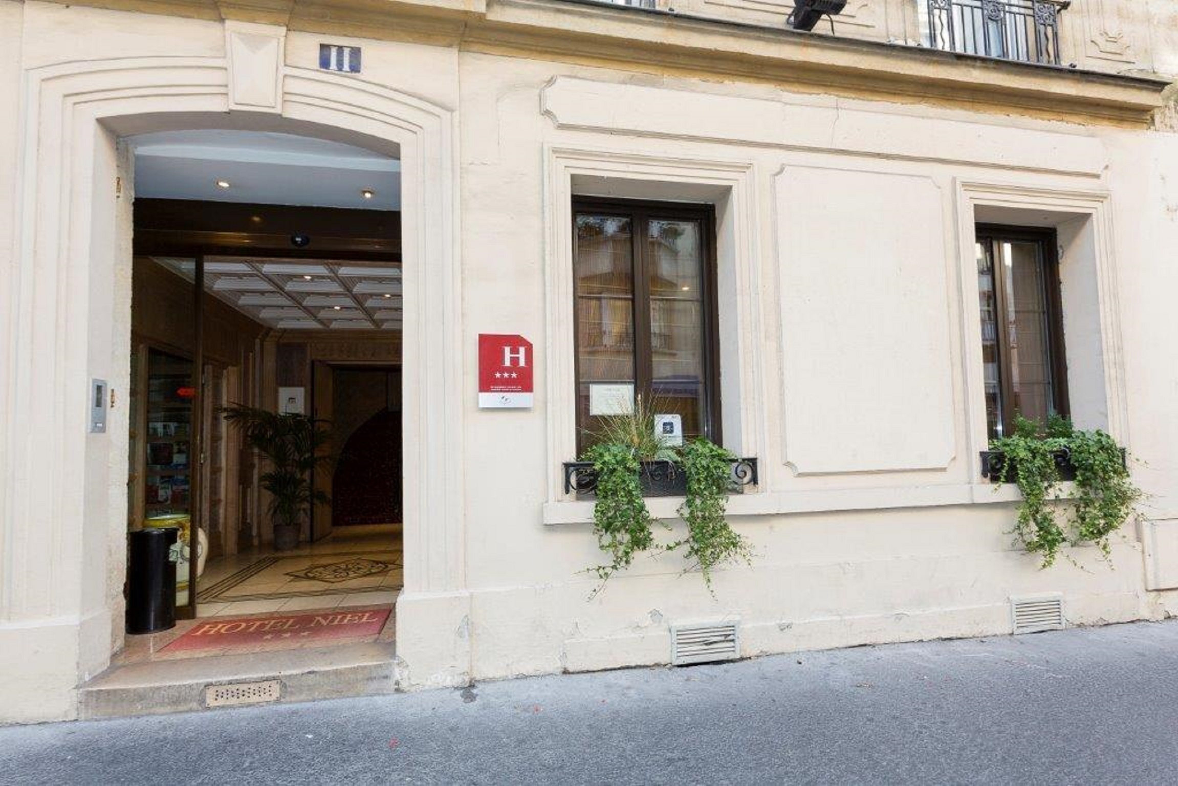 Hotel Niel in Paris | 2025 Updated prices, deals - Klook United States