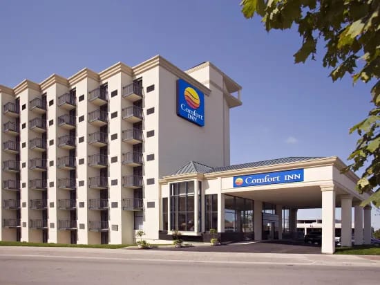 Comfort Inn Fallsview in Niagara Falls | 2025 Updated prices, deals ...
