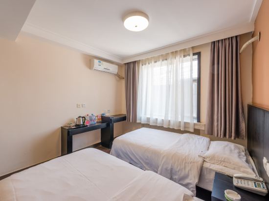 Tianshui Dong'an Express Hotel (Tianshui Railway Station) in Tianshui ...