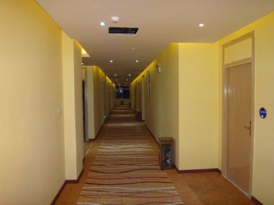Seven Orange Hotel (Shenzhen Shajing Subway Station) in Shenzhen City ...