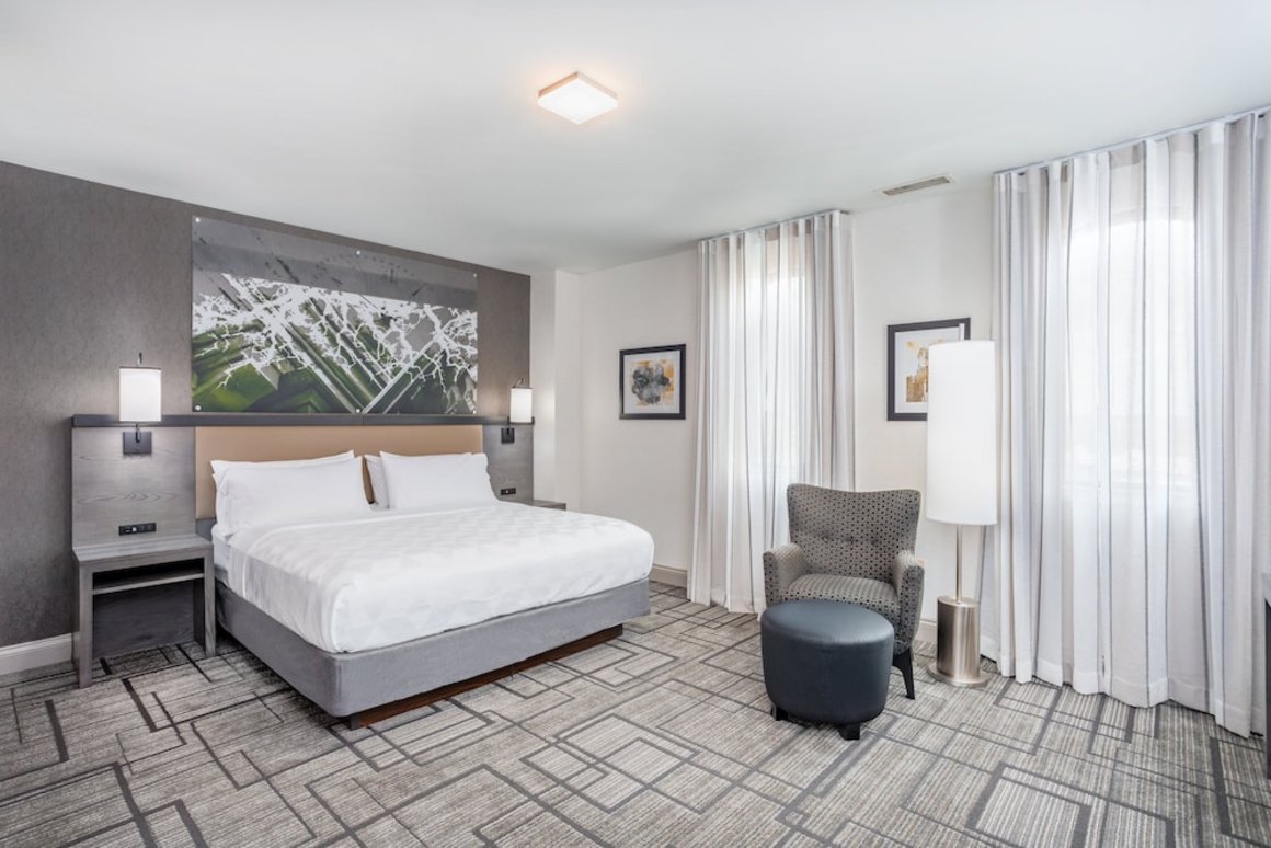 Holiday Inn Lafayette-City Centre by IHG in | 2026 Updated prices ...