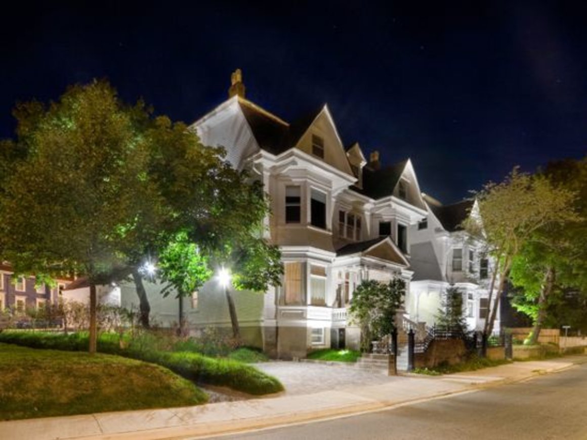 Ryan Mansion à | Tarifs et offres mis à jour 2025 - Klook