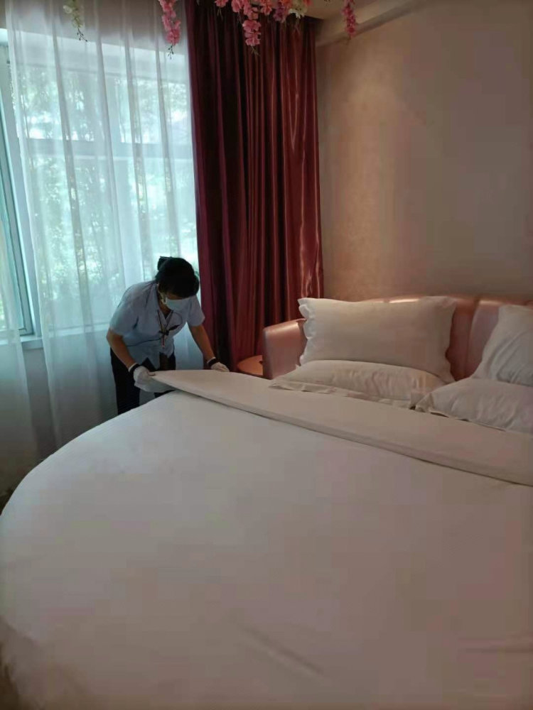 Jiangnanxi Hotel (Guangzhou Qiaopanyu Square Metro Station) in ...
