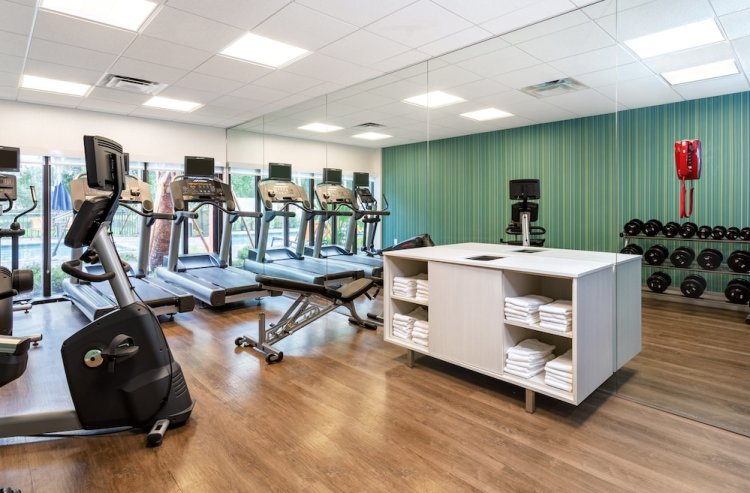 Holiday Inn Express Tampa-Brandon by IHG in | 2026 Updated prices ...